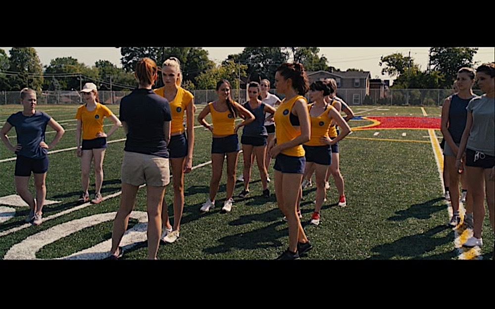 Carrie (2013) - Chris Hargensen's Outfit (Portia Doubleday)