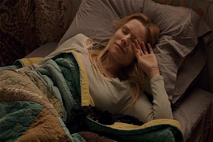 Lifeguard, The - Leigh's Sleep Outfit (Kristen Bell)