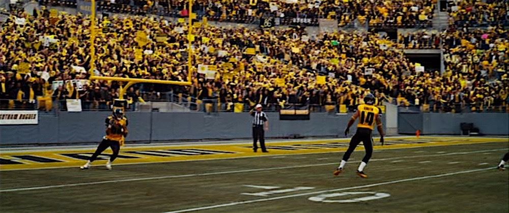 Dark Knight Rises, The - Gotham Rogues Football Jersey