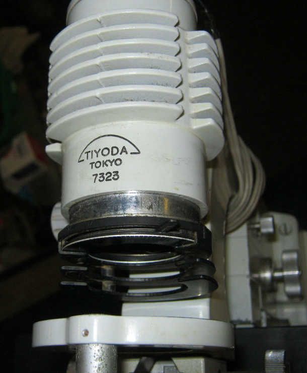 Tiyoda Tokyo 7323 Microscope.