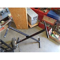 ADJUSTABLE SHOP STAND