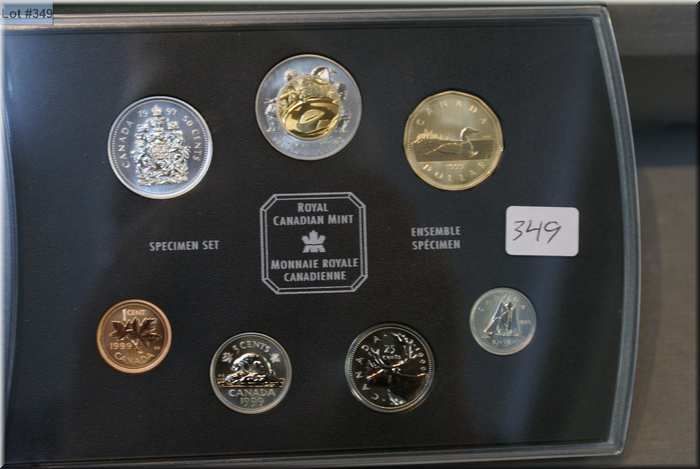 Cased Royal Canadian Mint 1999 specimen coin set