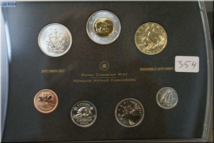 Cased Royal Canadian Mint 2005 specimen coin set