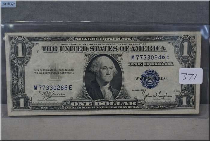 American blue seal 1935 C one dollar bill