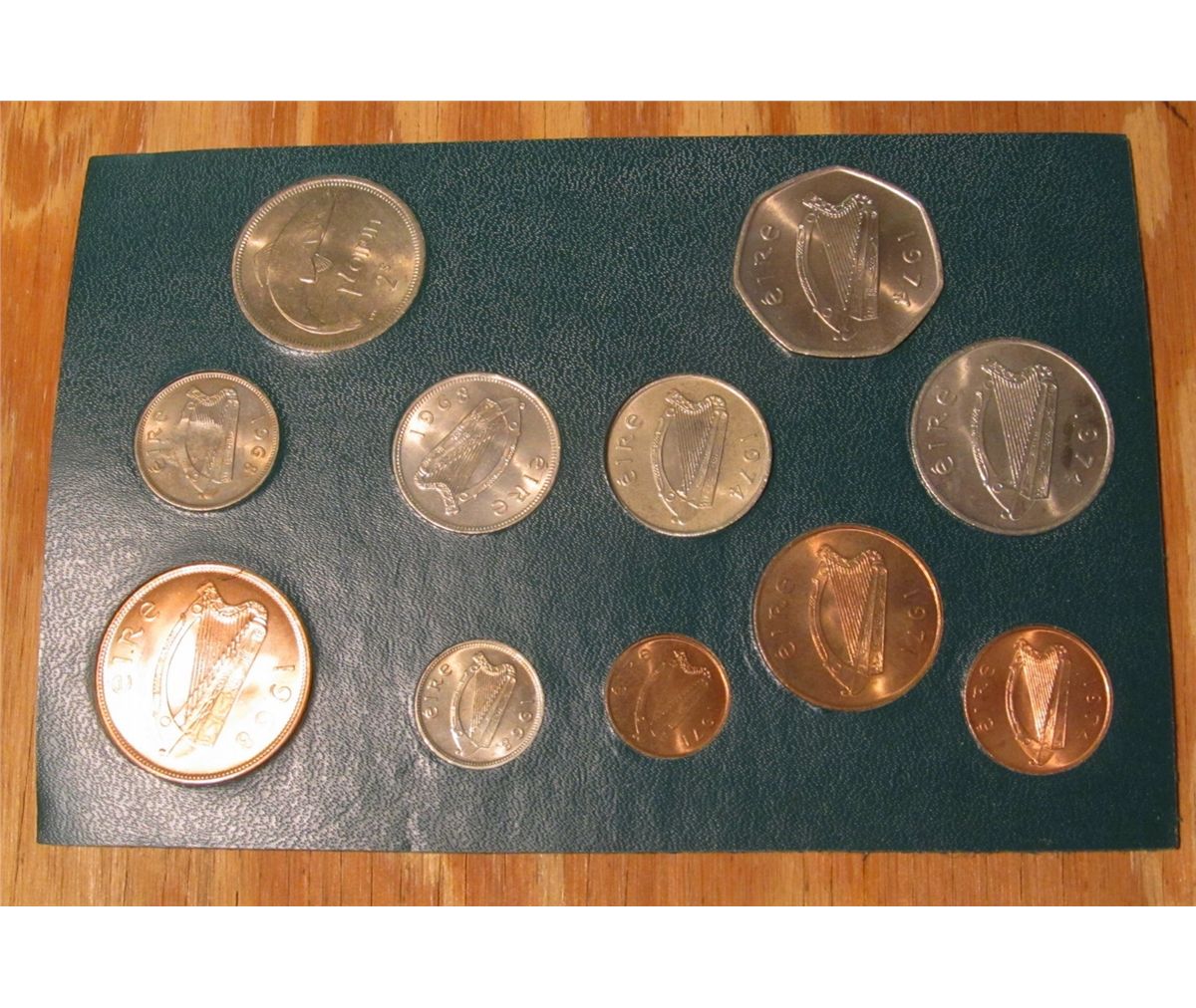 90. Complete Decimal Issue and last £.s.d. Issue for Ireland – 11 coin ...