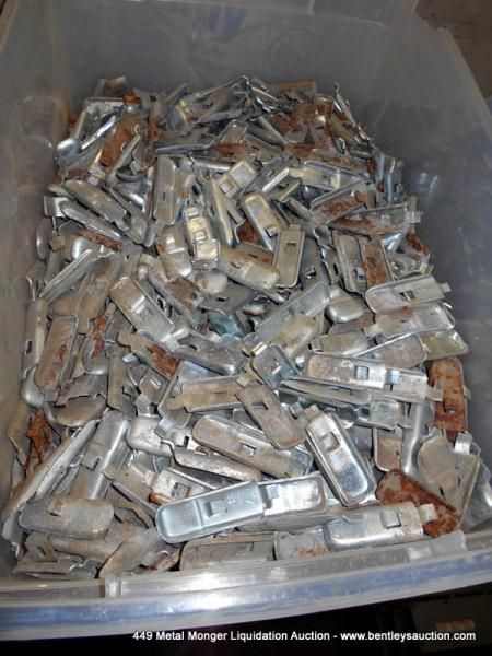 PALLET RACKING CLIPS