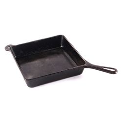 Griswold "768" Cast Iron Deep Square Fry Skillet T