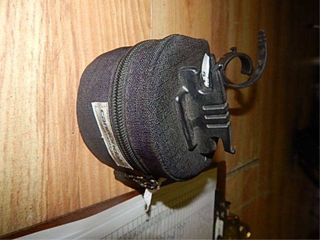 CANNONDALE LOCK HOLDER