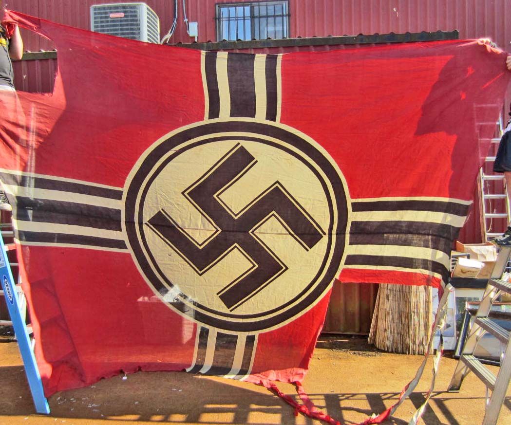 HUGE GERMAN NAZI SWASTIKA BATTLE FLAG