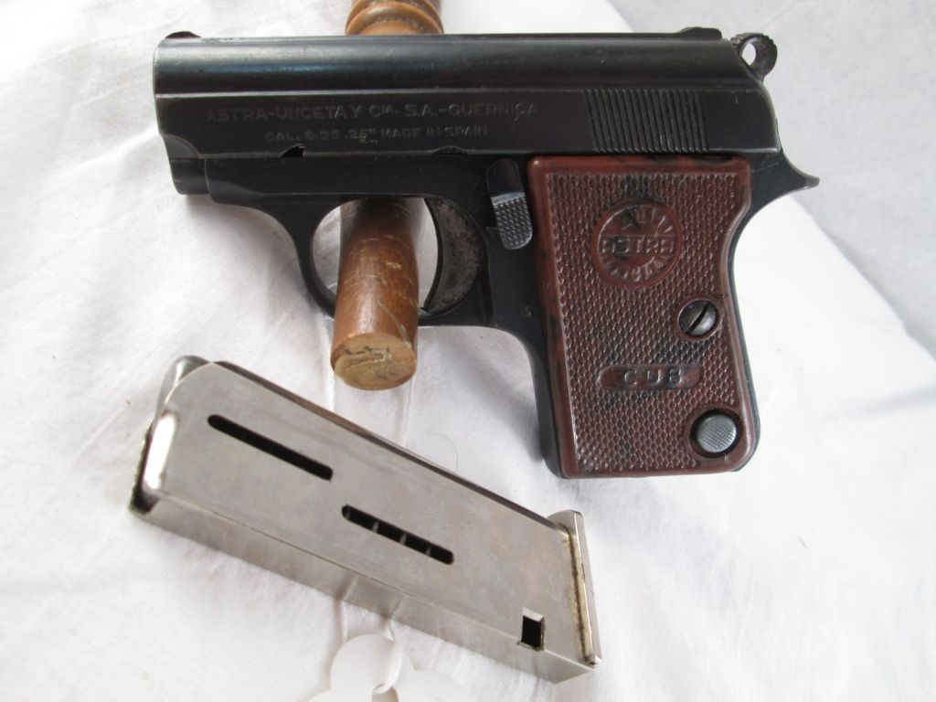 ASTRA CUB .25 CAL SEMI-AUTO PISTOL
