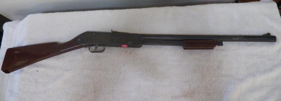 1950's Daisy Model 107 Pump BB Gun EXC overall condition good but stock ...