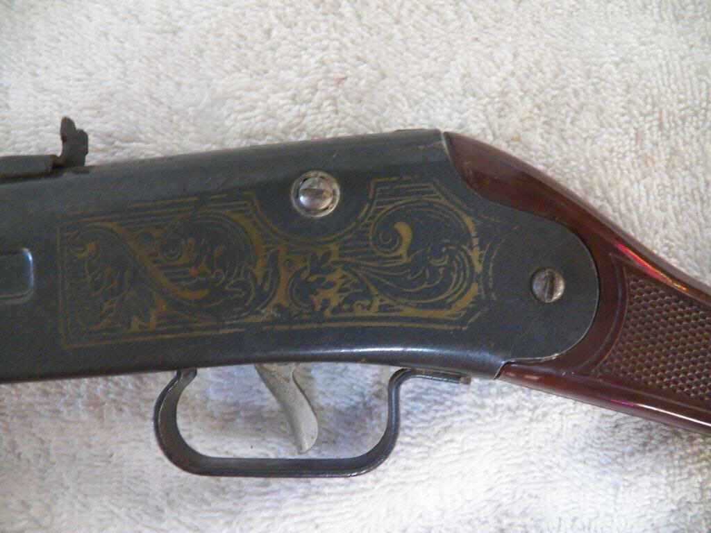 1950's Daisy Model 107 Pump BB Gun EXC overall condition good but stock ...
