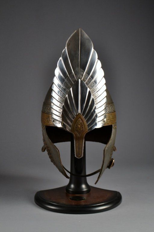 Lord of the Rings "Helm of King Elendil" on stand