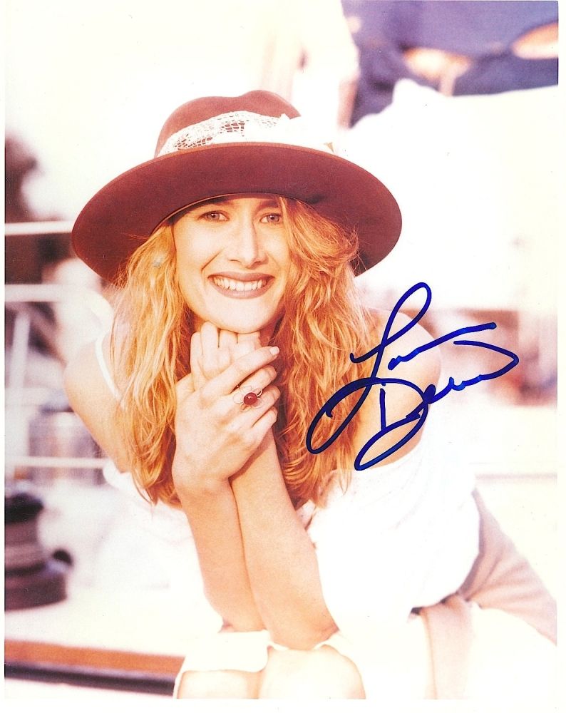 Laura Dern Signed "Jurassic Park" 8x10 Photo (PA LOA)