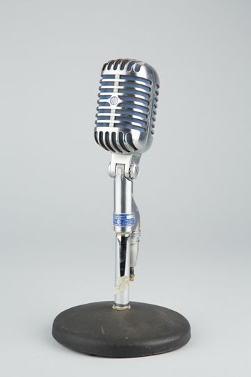 Shure Brothers “Unidyne” Microphone Model 55S.