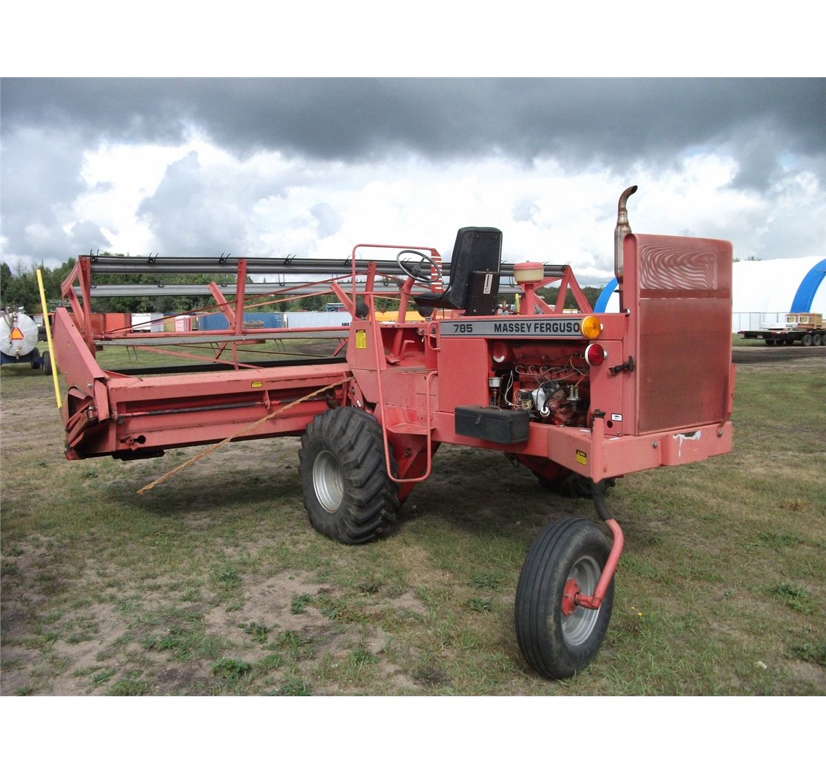 Massey Ferguson 785 Swather