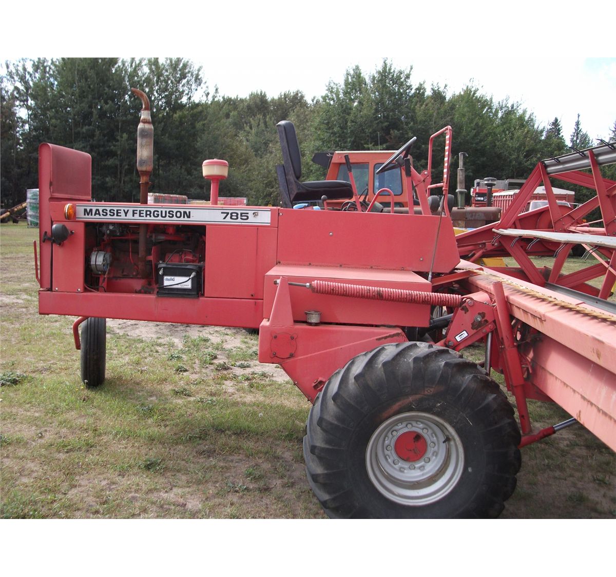 Massey Ferguson 785 Swather