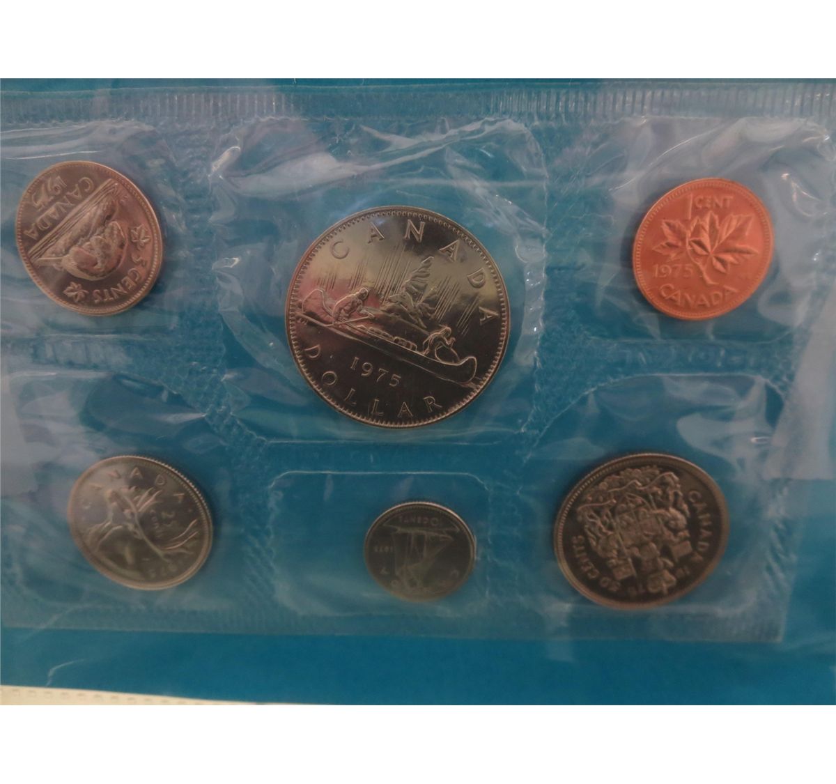 Royal Canadian Mint sealed 1975 coin set