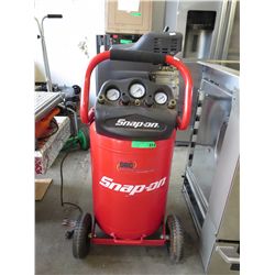 Snap on DRC 20 gallon air compressor