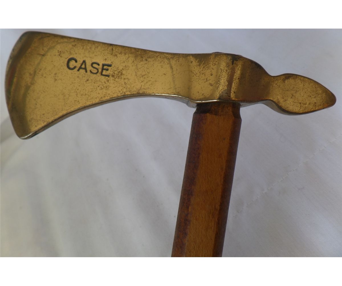 Brass Tomahawk, Case brand