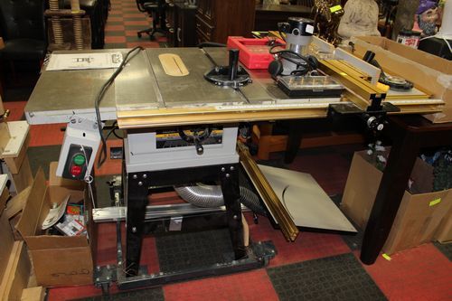 TRADESMAN 10" TABLE SAW WITH MULE SLIDING TABLE