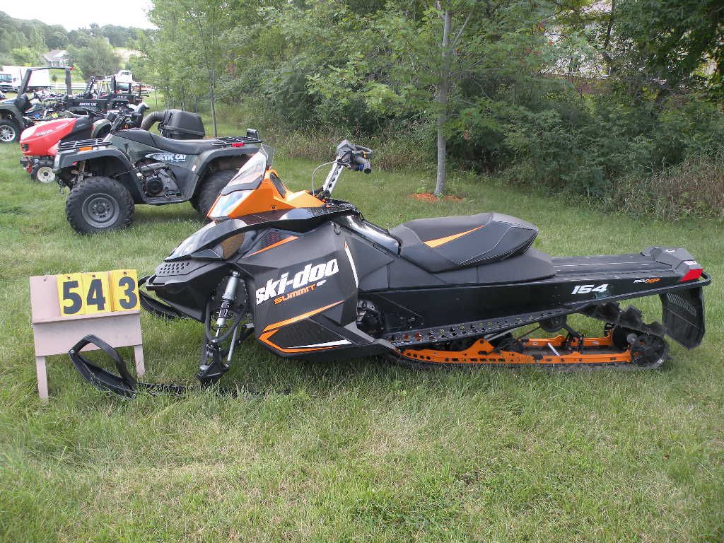 2013 Ski Doo Summit 600 SP ETEC SN-2BPSCCDA6DV000043