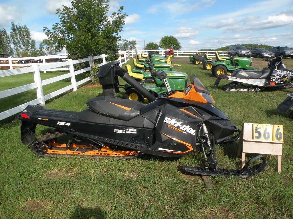 2013 Ski Doo Summit 600 SP ETEC SN-2BPSCCDA1DV000001