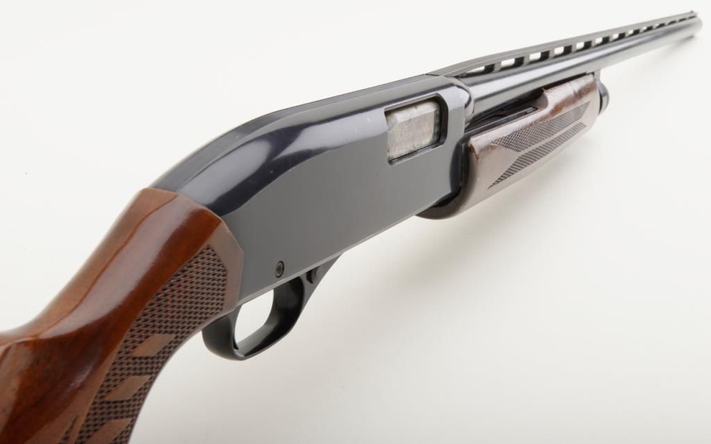 Winchester Model 1200 pump action shotgun, 16 gauge, full choke, 28 ...