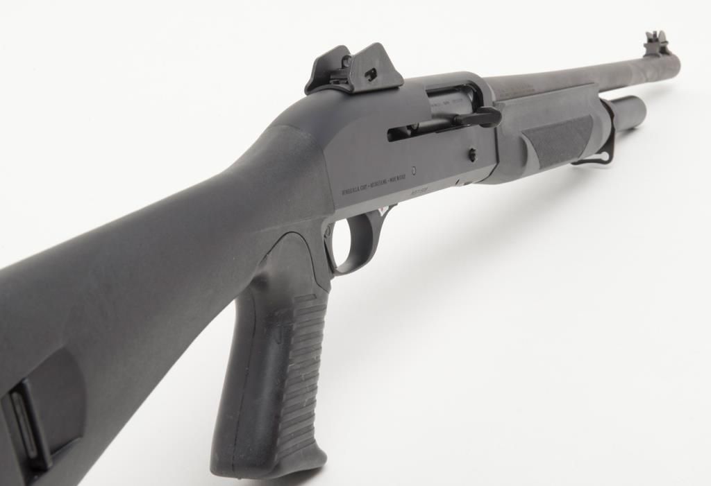 Benelli M1 Super 90 semi-auto Tactical shotgun, 12 gauge, 18-1/2 ...