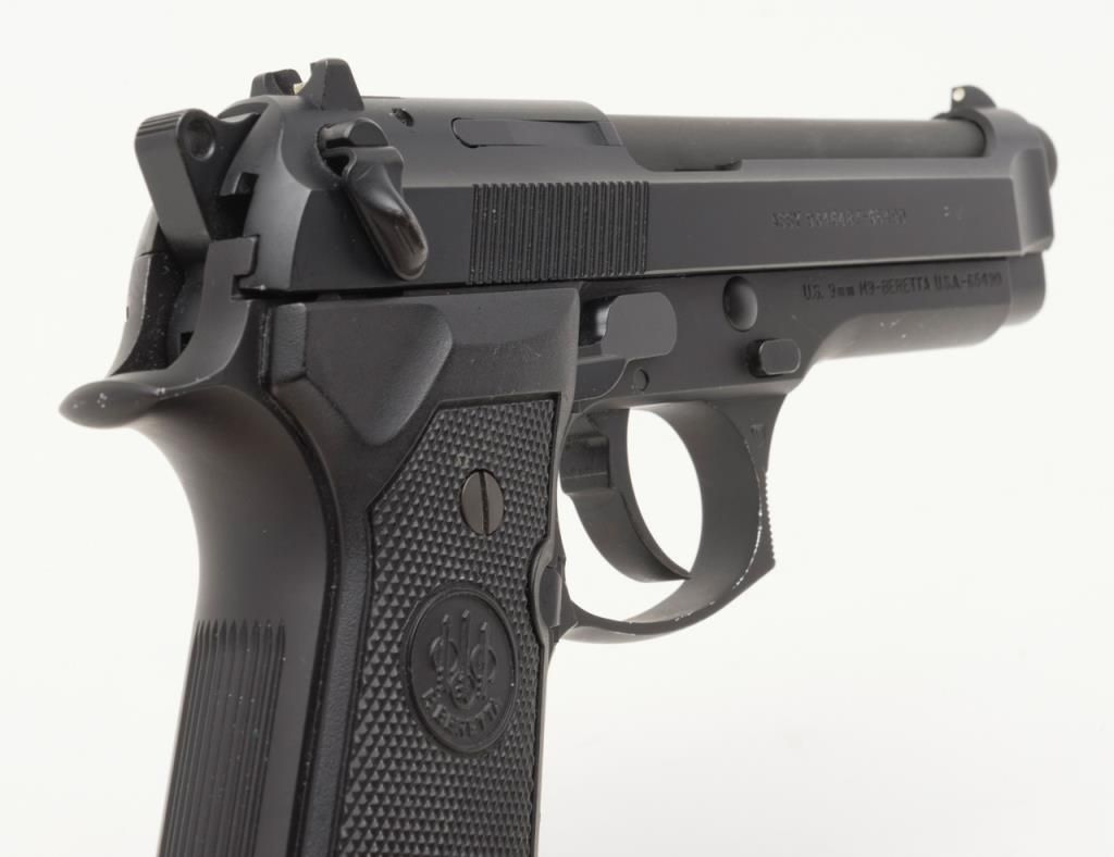 Beretta M9 semi auto pistol, #M9-2371, 9mm, 4.9" barrel, black finish ...