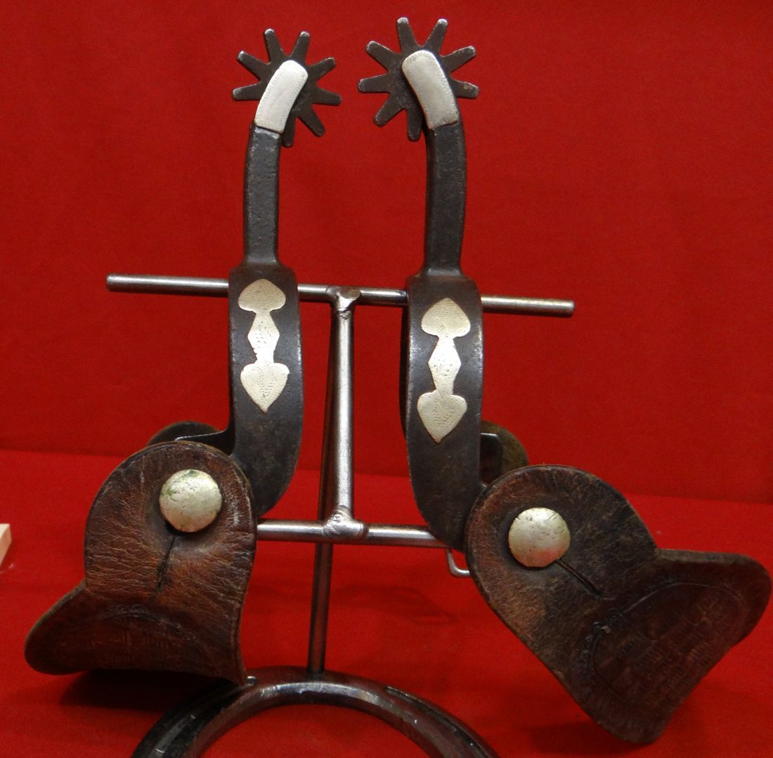 KELLY BROS. spurs, heart diamond pattern, long shank