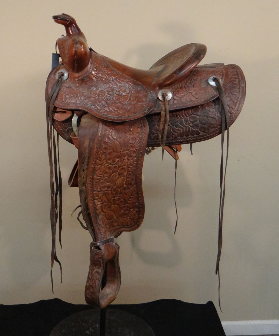 Western Saddle Mfg., Denver, marked saddle, floral carved, 15"