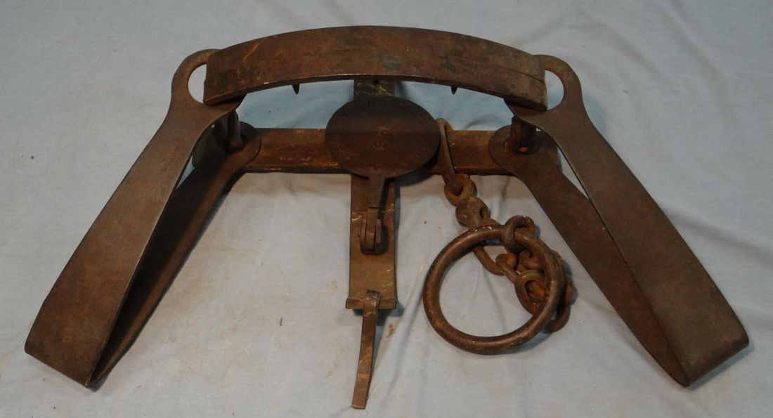 S. Newhouse #6 bear trap, Community, NY, machine cut springs, riveted ...