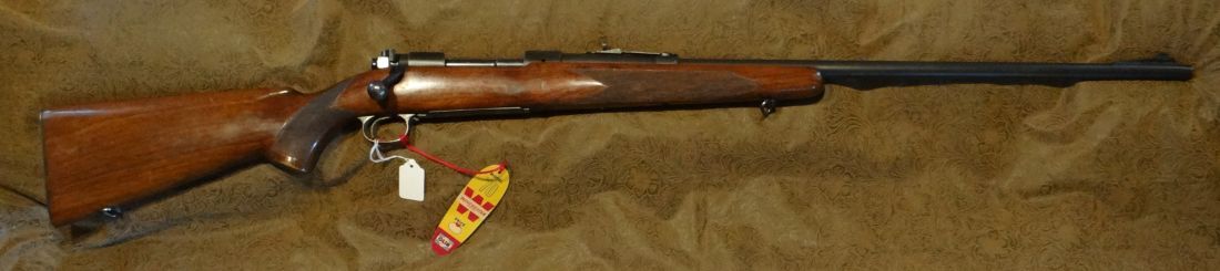 Win. Model 70, .300 H&H Mag., pre-64, 26" barrel, sn 85292, high ...
