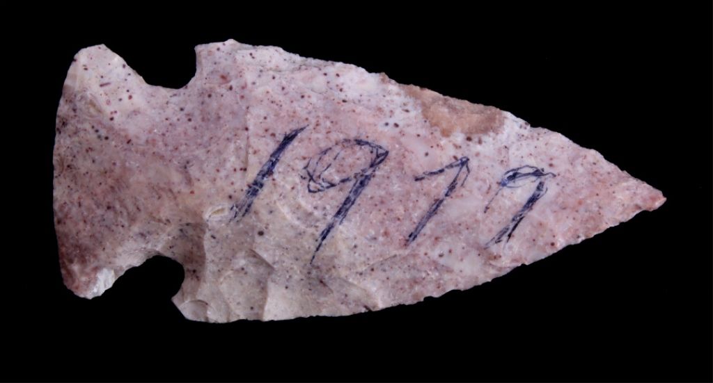 Kirk Kings Corner Notch Adena & Thebes Arrowheads