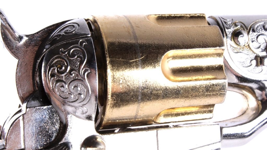 Hubley Colt .45 Cap Gun This lot features a Hubley