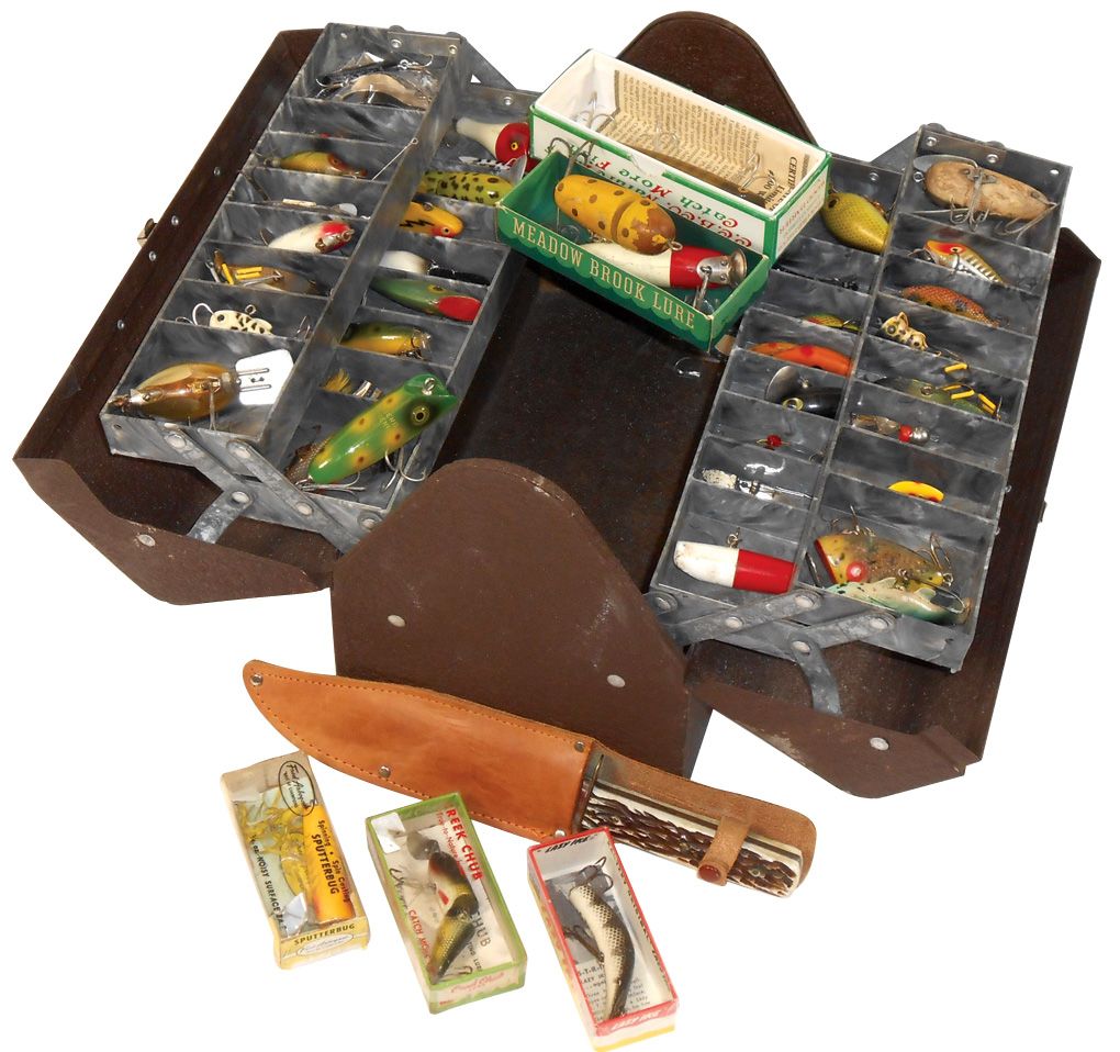 Fishing, tackle box w/contents, Philson tackle box, approx 40 antique ...