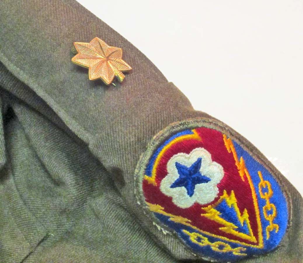 WW2 EISENHOWER IKE UNIFORM JACKET W/ PATCH