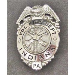 VINTAGE OBSOLETE INDIANA, PA. FIRE DEPT BADGE