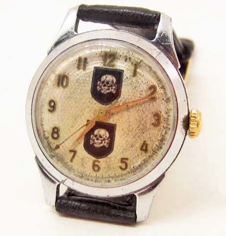 GERMAN NAZI WAFFEN SS TOTTENKOPF WRIST WATCH