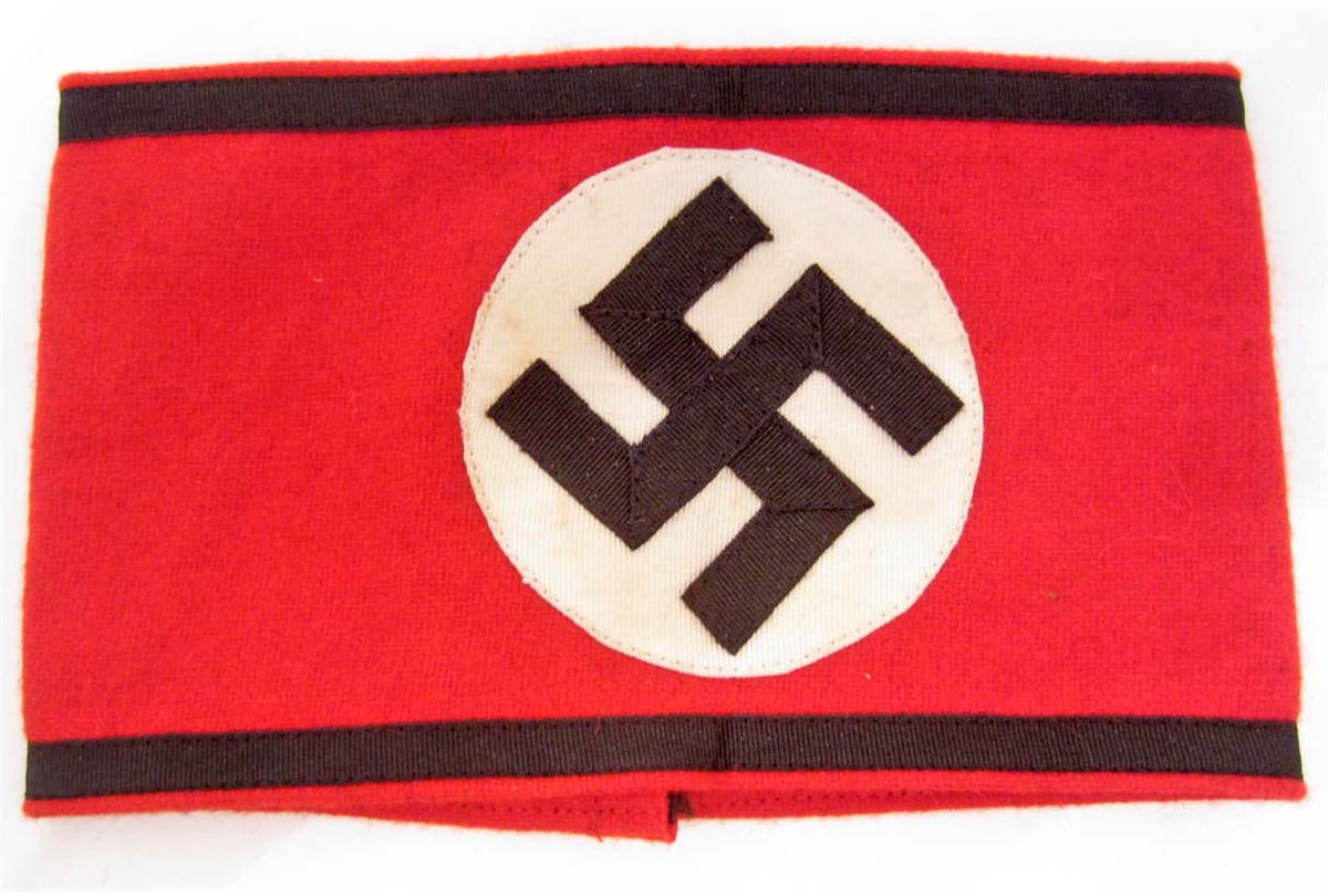 GERMAN NAZI WAFFEN SS SWASTIKA ARM BAND
