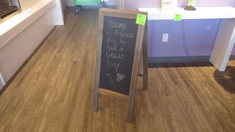 FOLDING CHALK BOARD SIGN