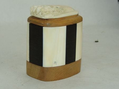 Eskimo Box - Sam Dimmick