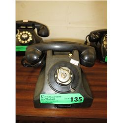 Vintage Ruen Dutch telephone