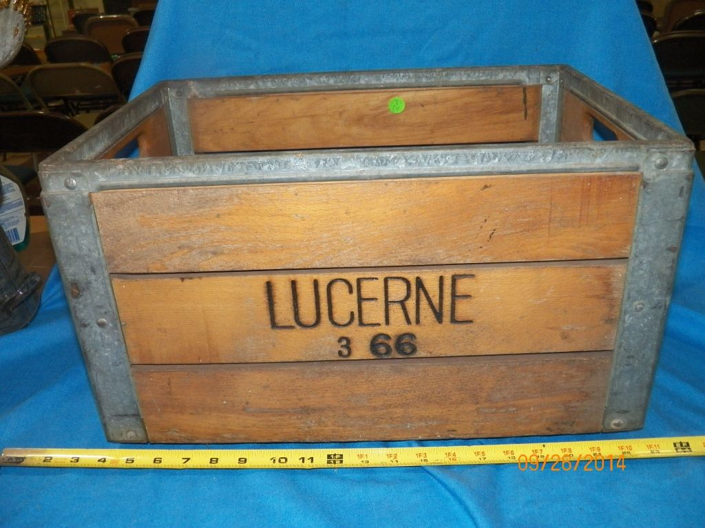 Lucerne Wood & Steel Milk Crate