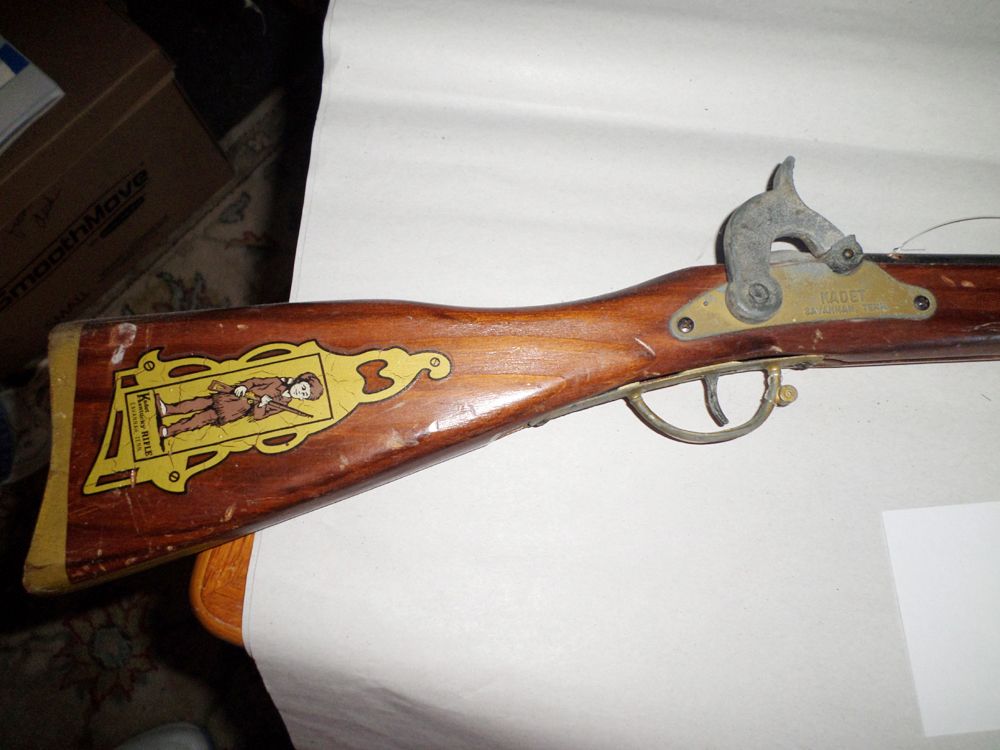 Toy Kadet Kentucky Rifle