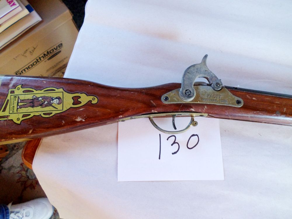 Toy Kadet Kentucky Rifle