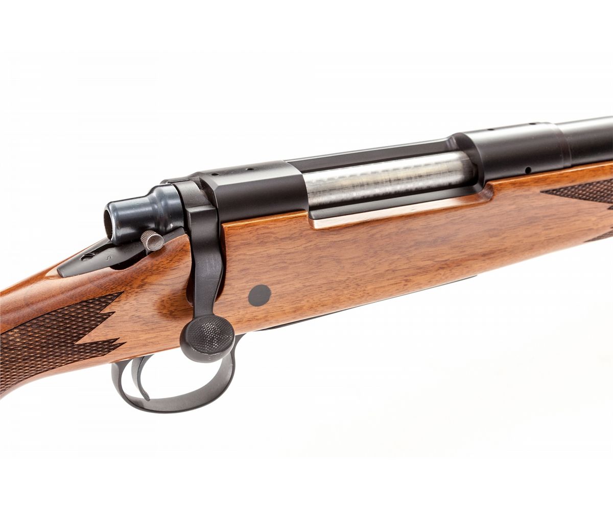 Classic Deluxe Remington M.700 CDL BA Rifle