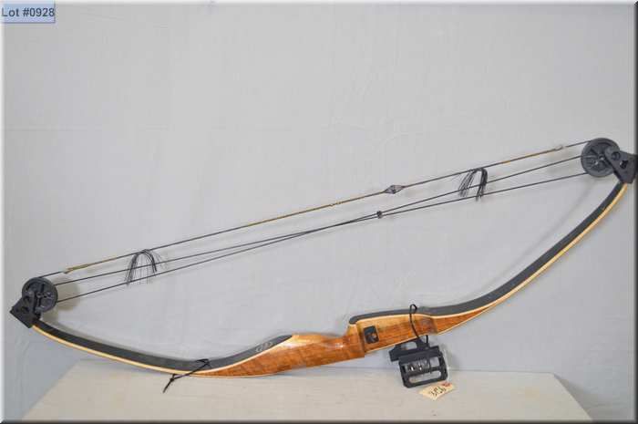 Darton Huntsman Compound Bow, 55 Lb pull ? 28" - 31" draw, Left Hand ...