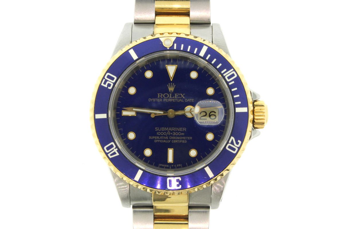 WATCH: [1] Gents St. Steel/18ky Rolex Submariner; blue face, date @ 3: ...